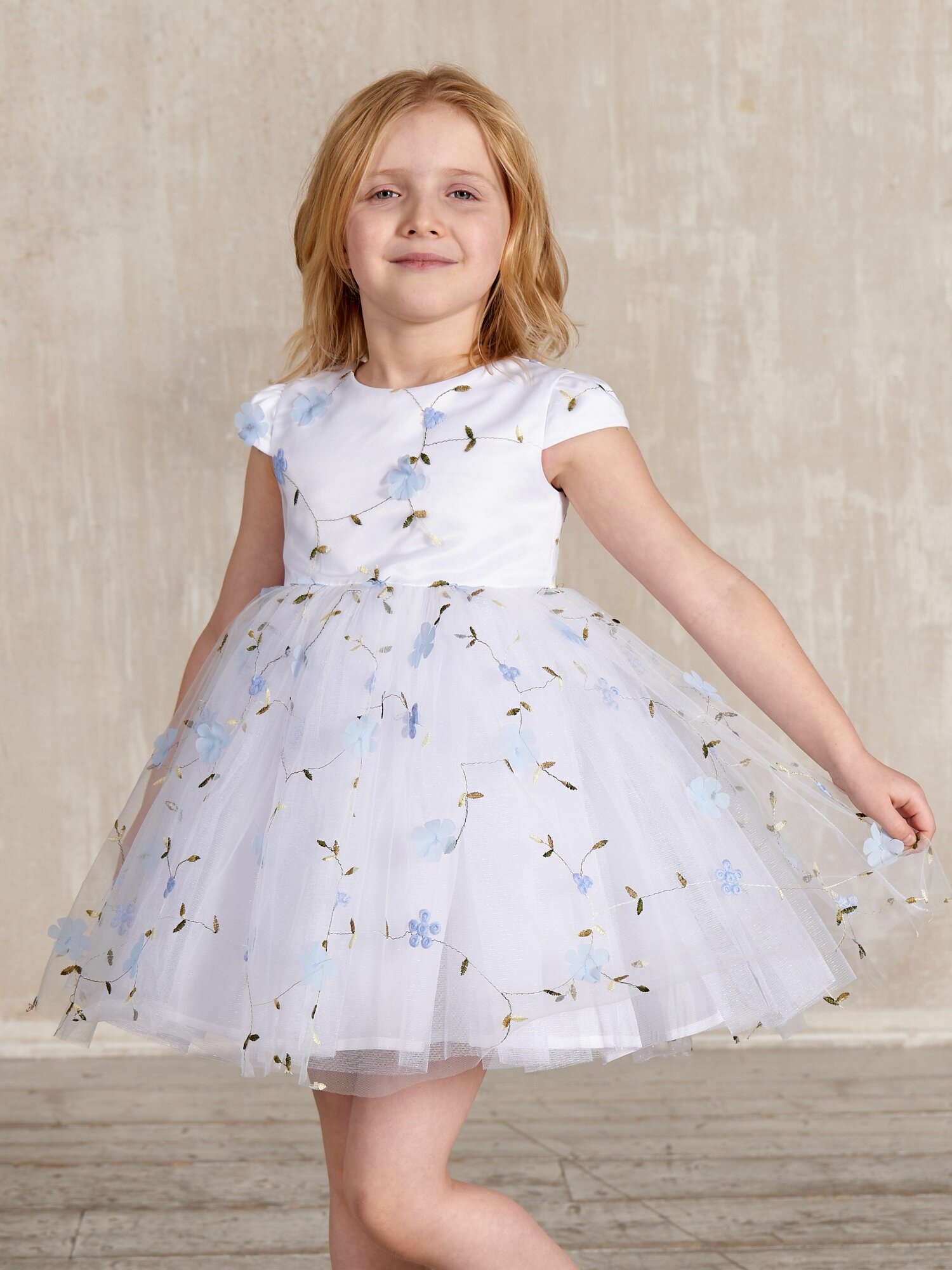 Платье Весна-лето 2023