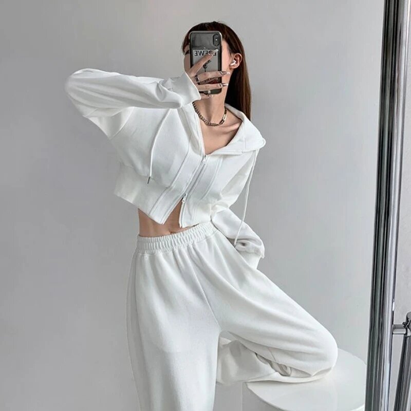 Толстовка спортивная