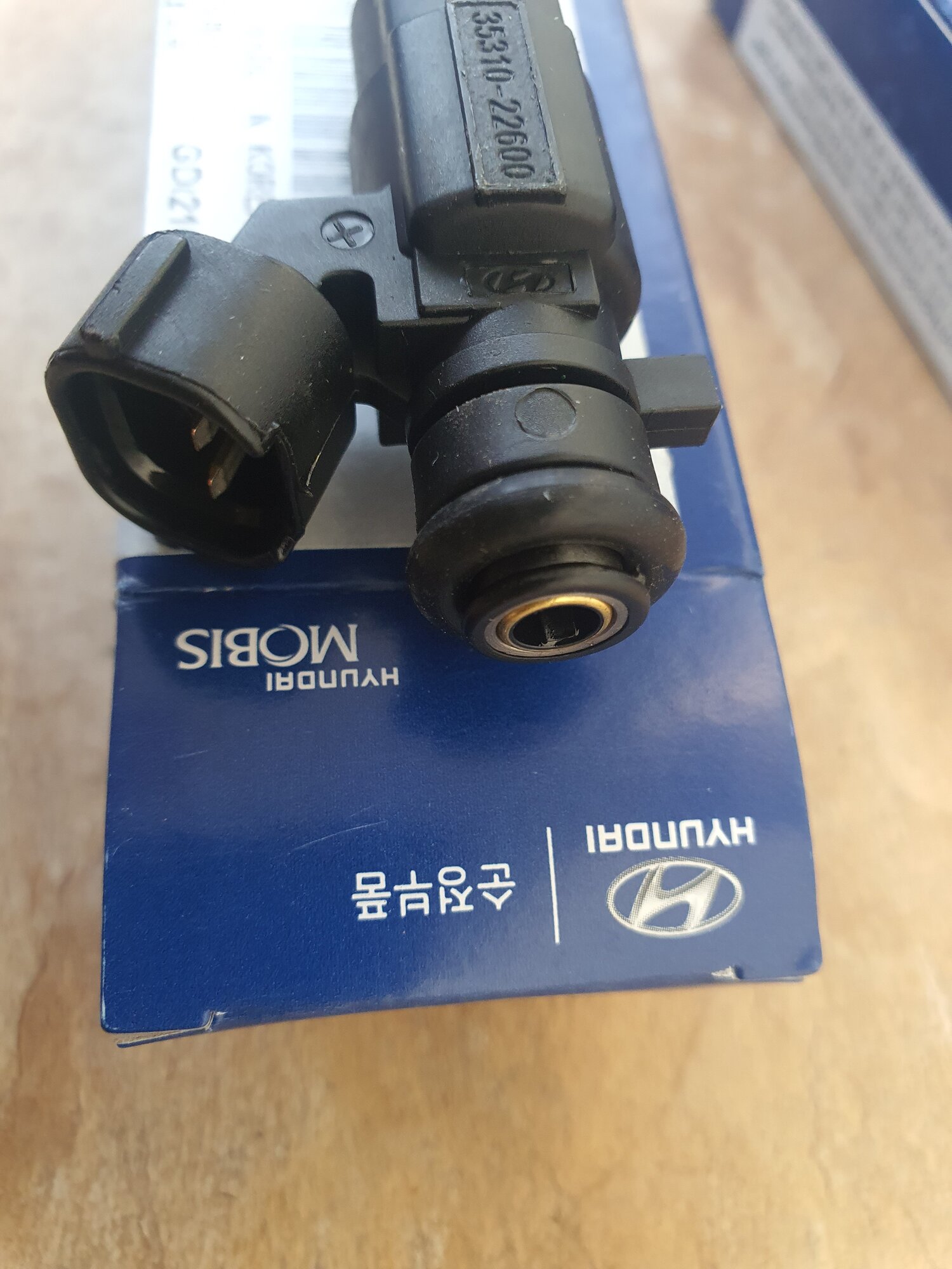 Форсунки на Hyundai Accent. 1 Штука.