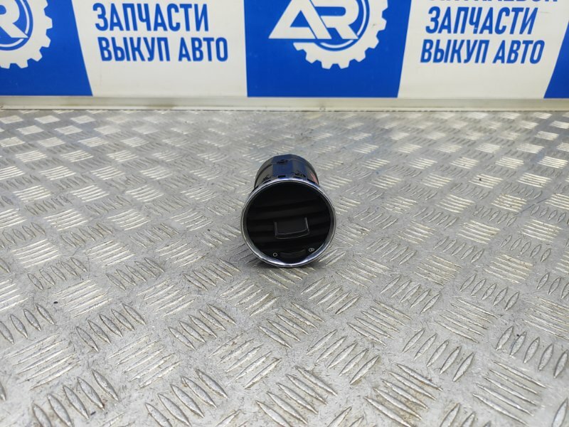 Б/У Дефлектор воздушный центральный Peugeot 408 4D / Пежо 408 4D 1.6 TU5JP4 (10FX8C) 109 Л.С 2012