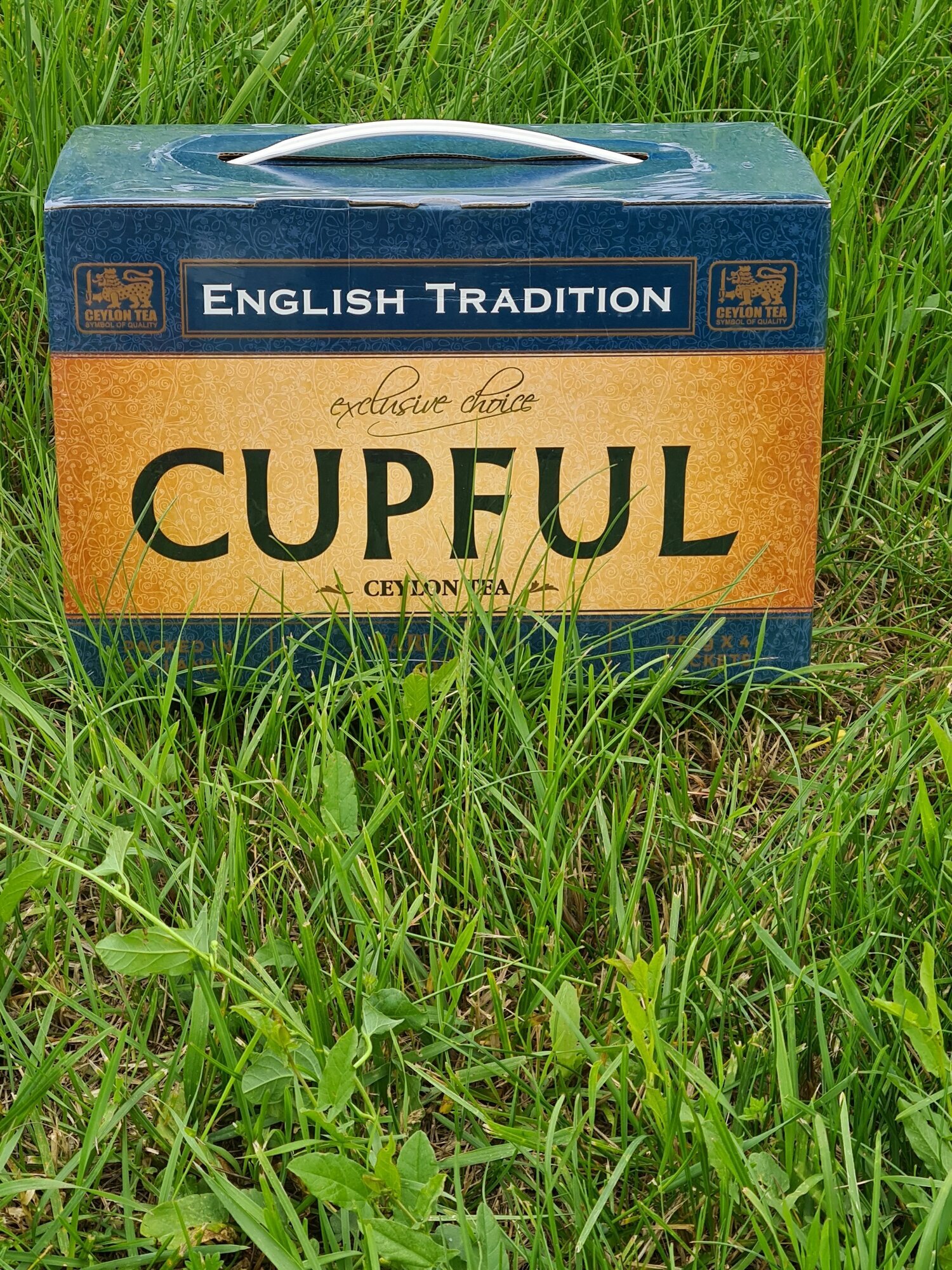 Cupful Earl Grey Цейлонский черный крупнолистовой чай с натуральным маслом бергамота и лепестками васильков (OPA) 250гр*4 Шри-Ланка