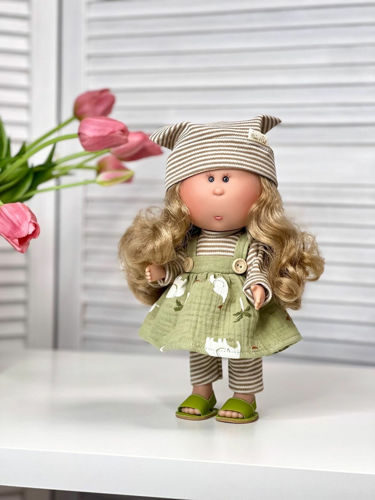 Кукла Nines виниловая 30см MIA (3432K)