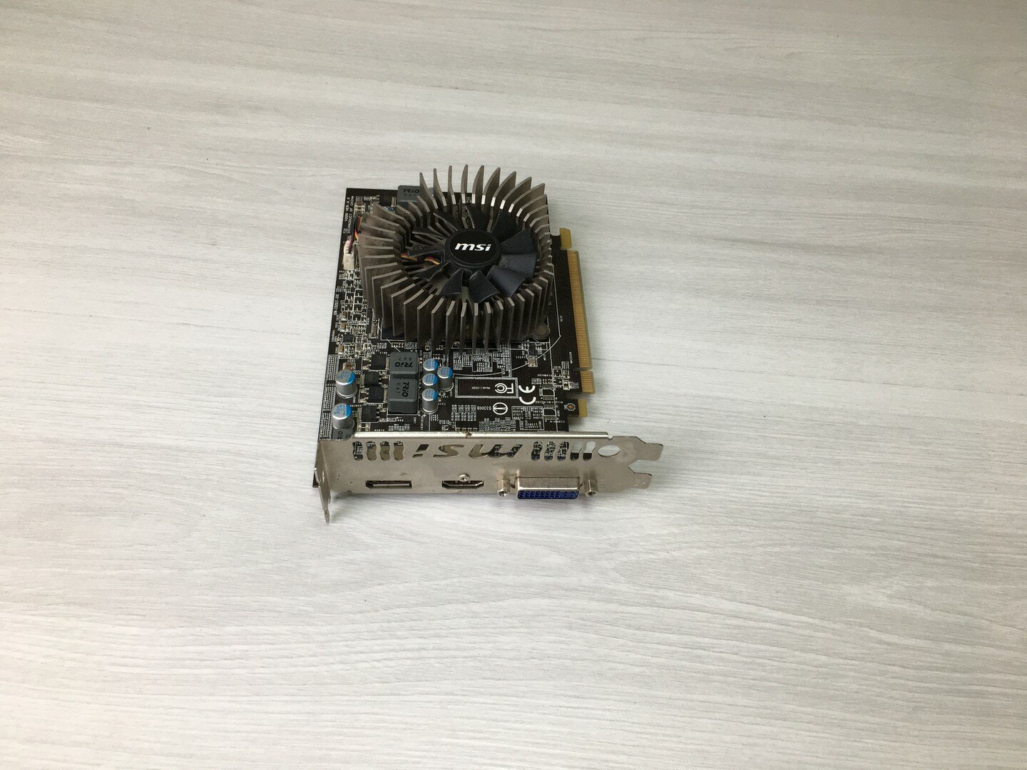 Видеокарта 1Gb Radeon 5670, MSI R5670-PMD1G-OC, PCI-E