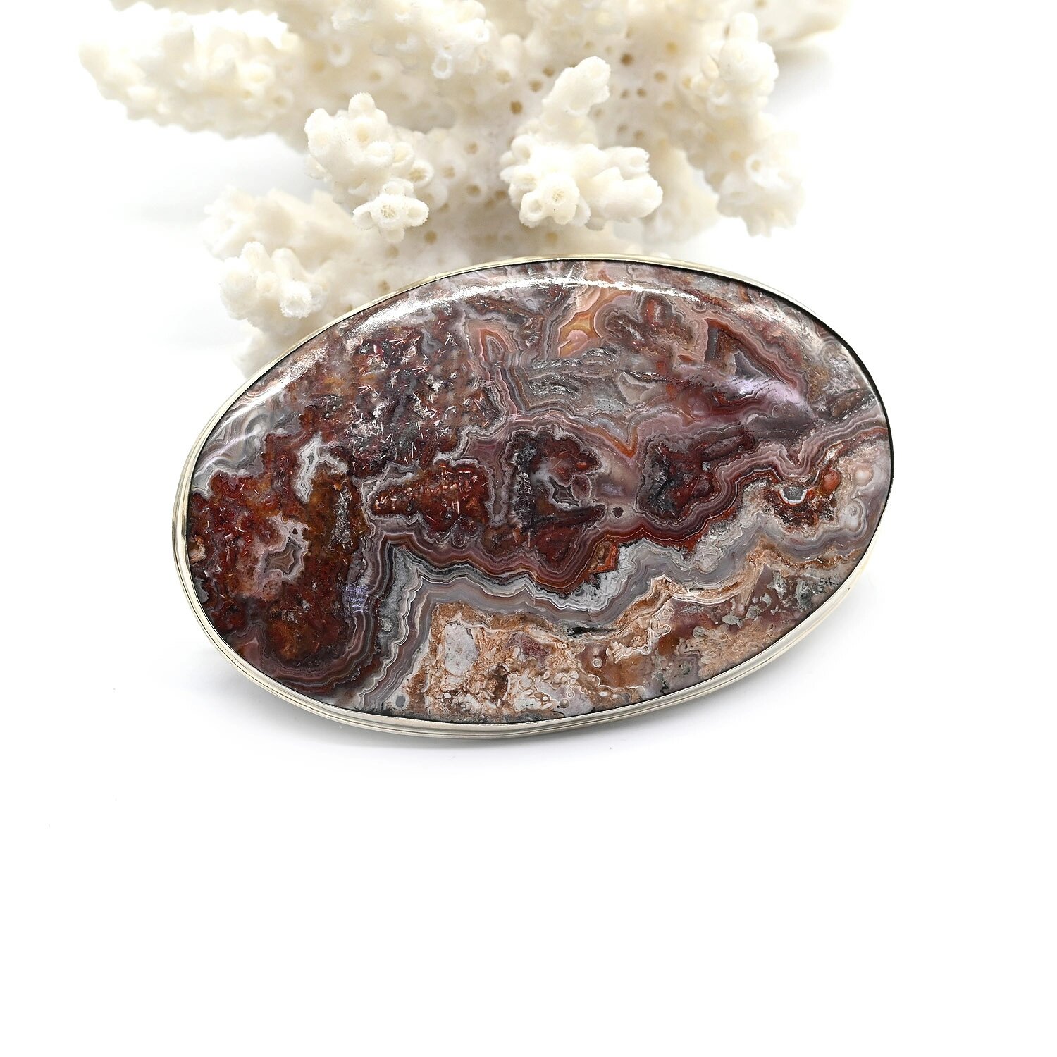 Брошь, агат