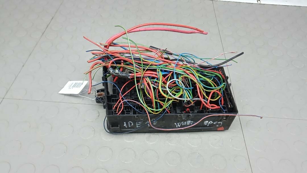 Блок предохранителей Ford C-Max 2006