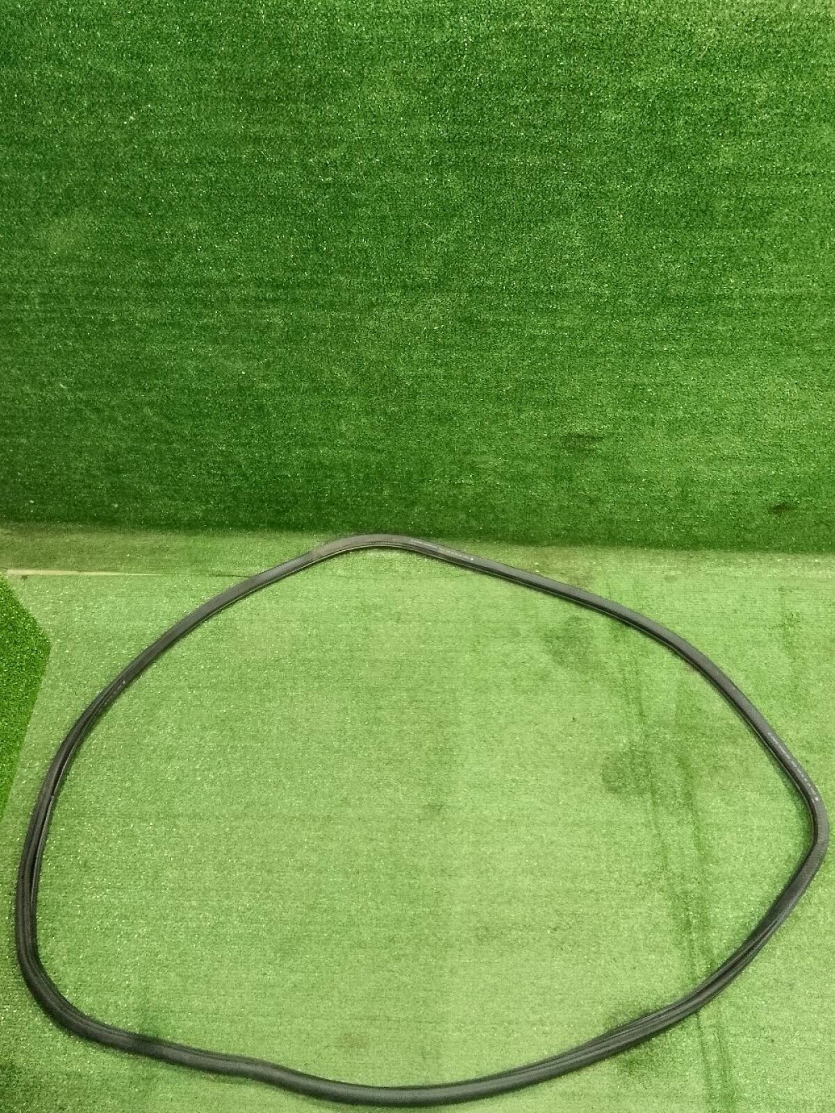 Уплотнитель двери задний Skoda Octavia A5 Б/У с пробегом