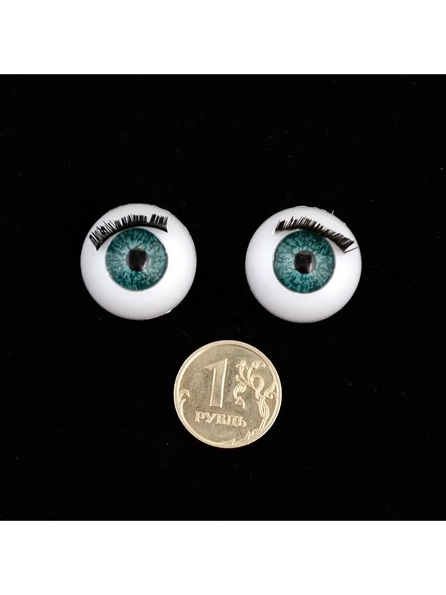 Глаза с ресницами