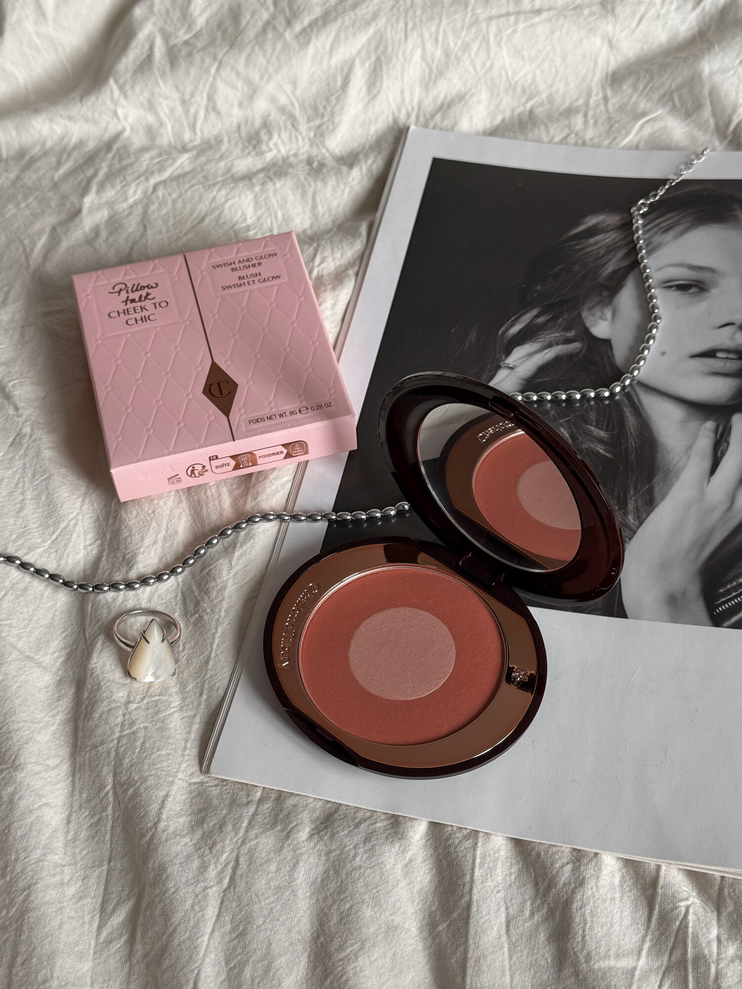 Румяна Charlotte Tilbury "Cheek to Chic" Pillow Talk, сатиновый финиш, двухцветные, компактные