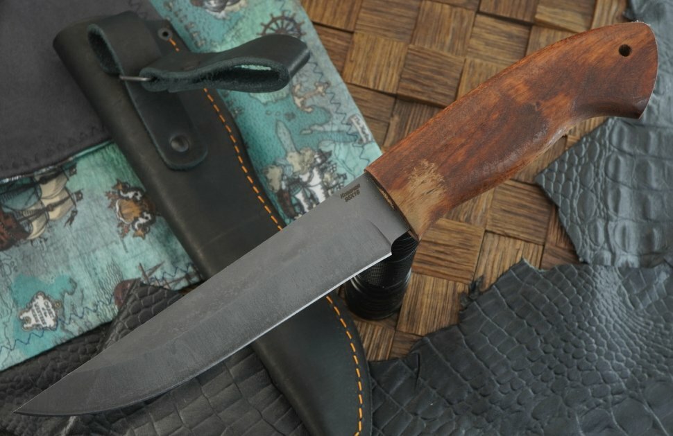 Рабочий нож Засапожный, сталь 95Х18, рукоять кавказский орех