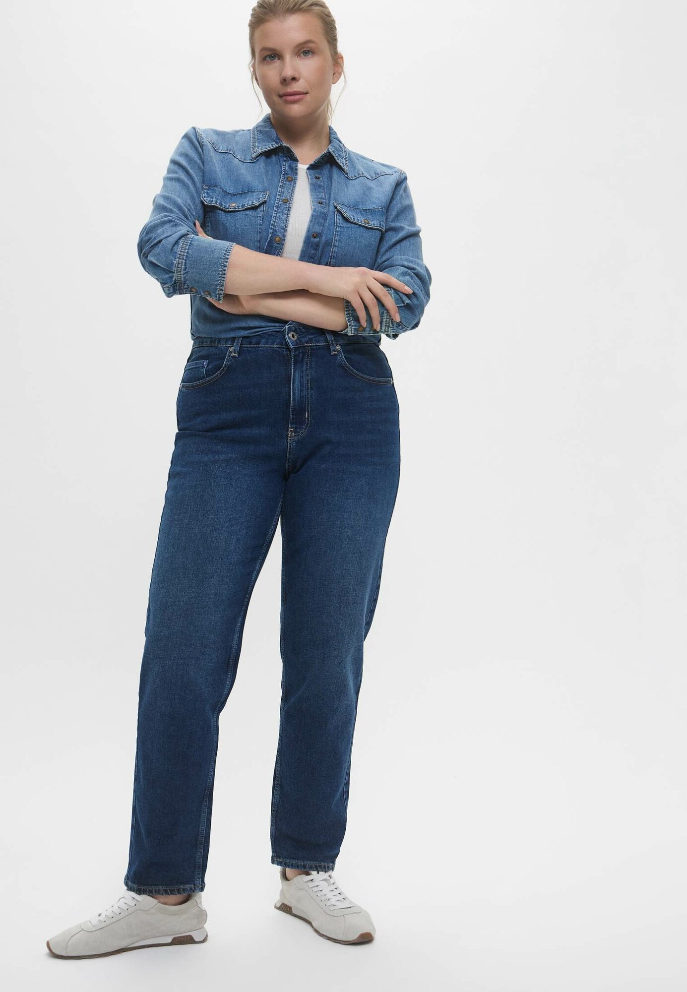 Джинсы зауженные KARL LAGERFELD JEANS, размер 26/32, синий — фото 1