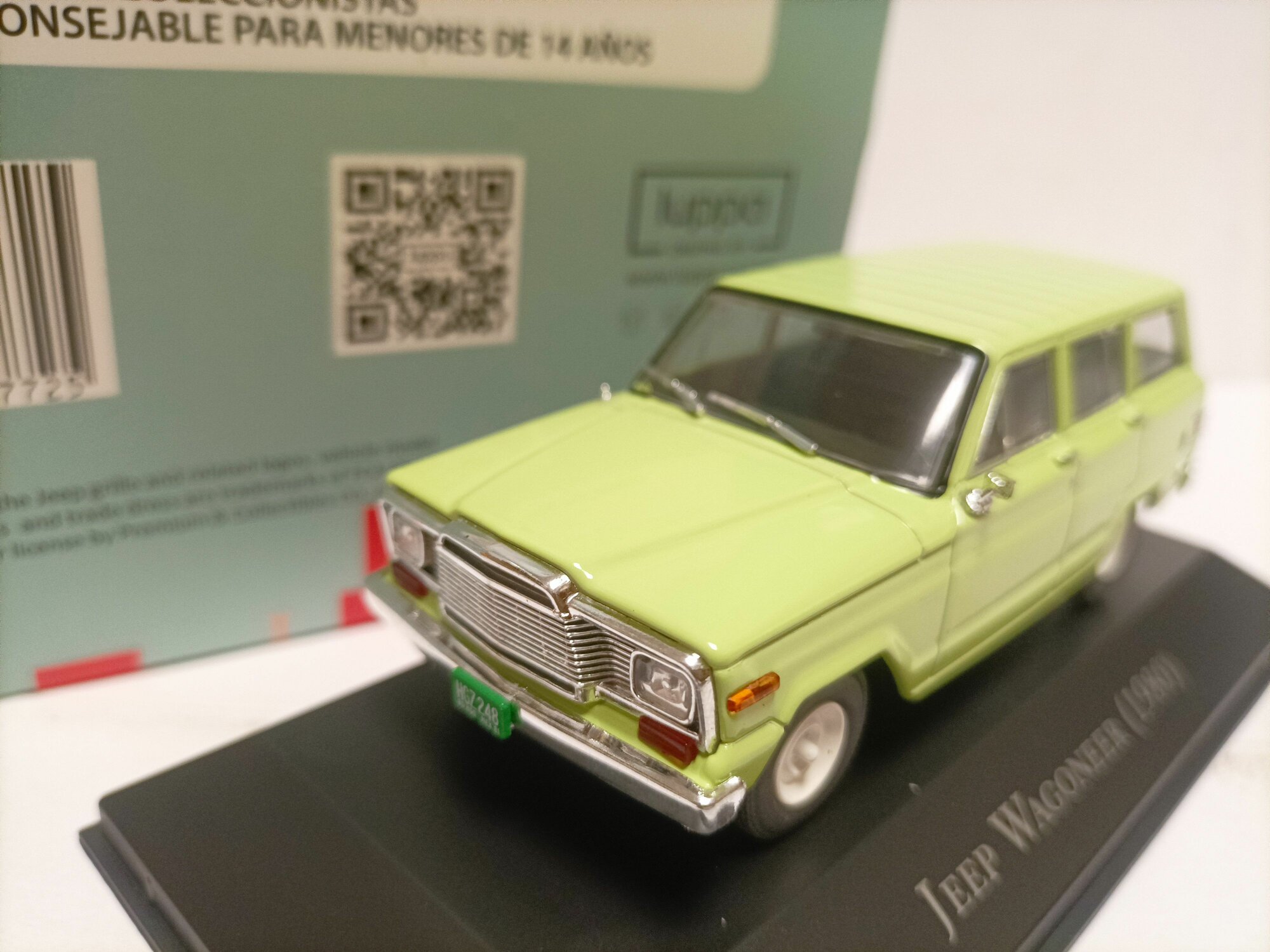 Ixo Altaya Jeep Wagoneer 1980 года в масштабе 1:43, прозрачно-зеленый