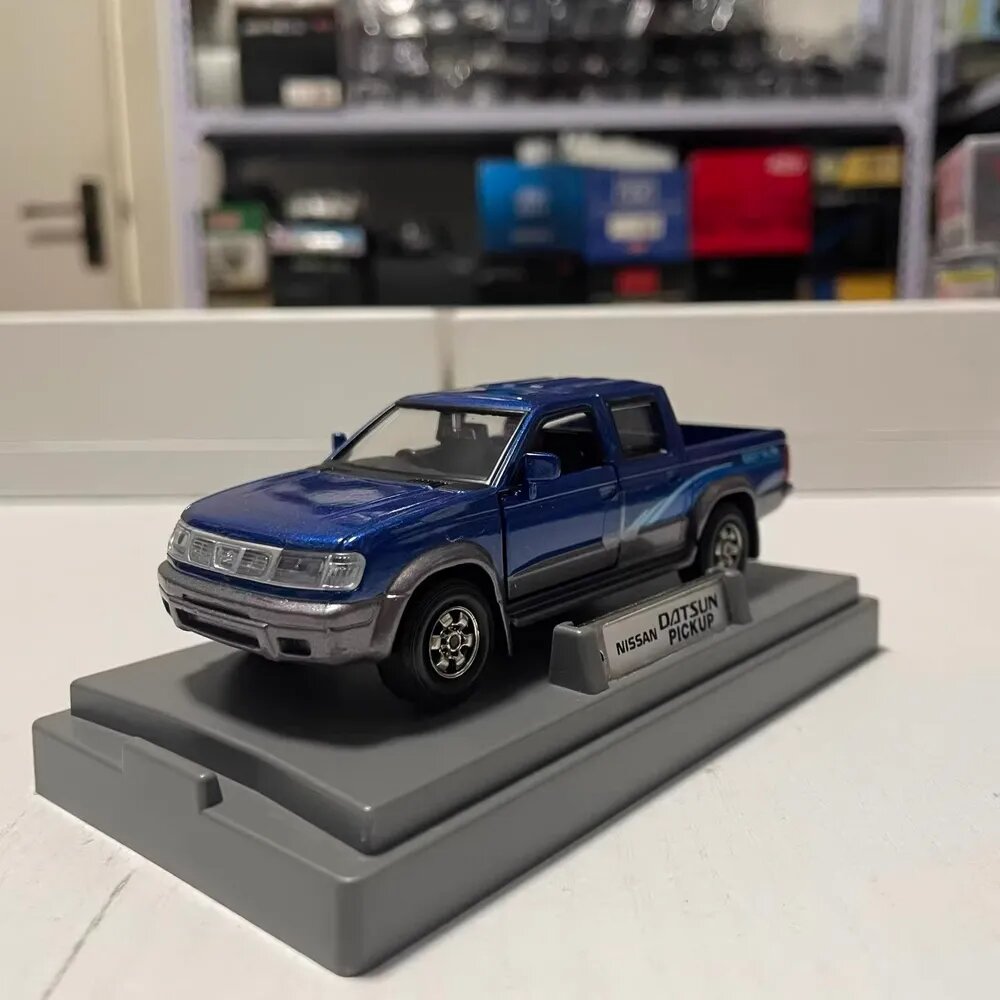 1:43 MTECH NISSAN DATSUN PICK UP Blue Diecast Model Модель коллекционная