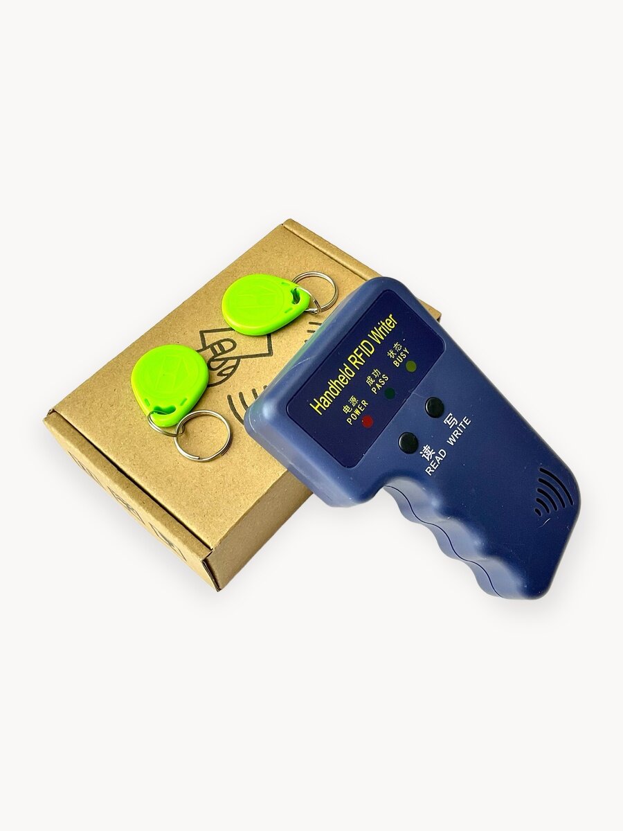 Дубликатор ключей для домофона RFID 125 кГц и 2 брелка