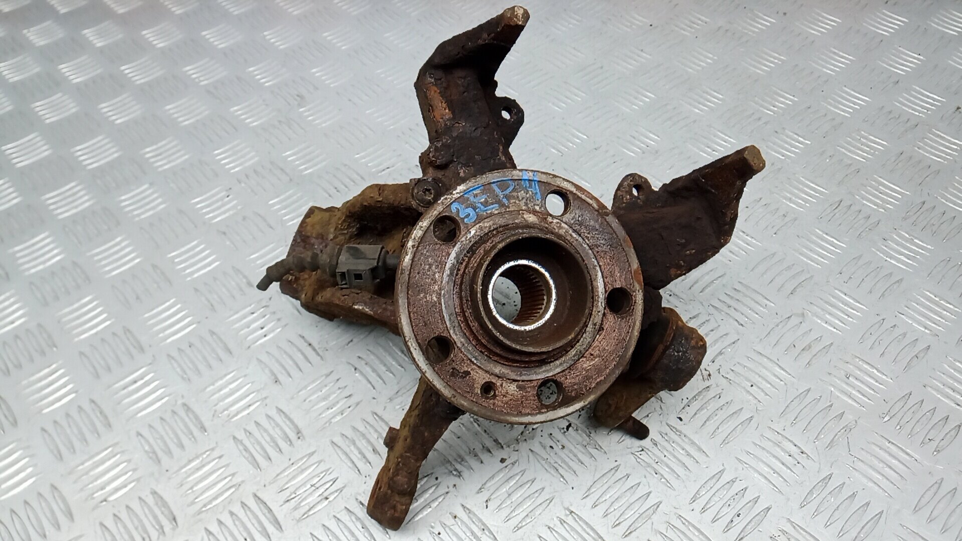 Ступица передняя правая VOLKSWAGEN POLO 5 (6R), Номер 6Q0407256AC, 6C0407621