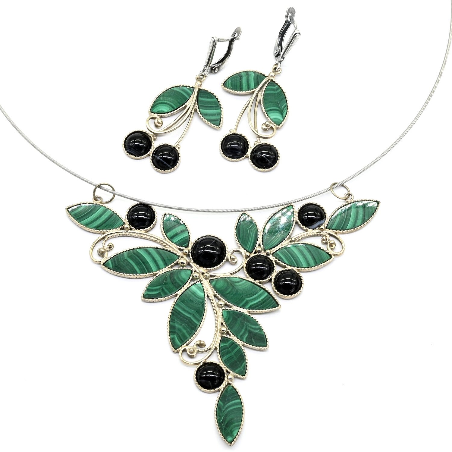 Комплект бижутерии