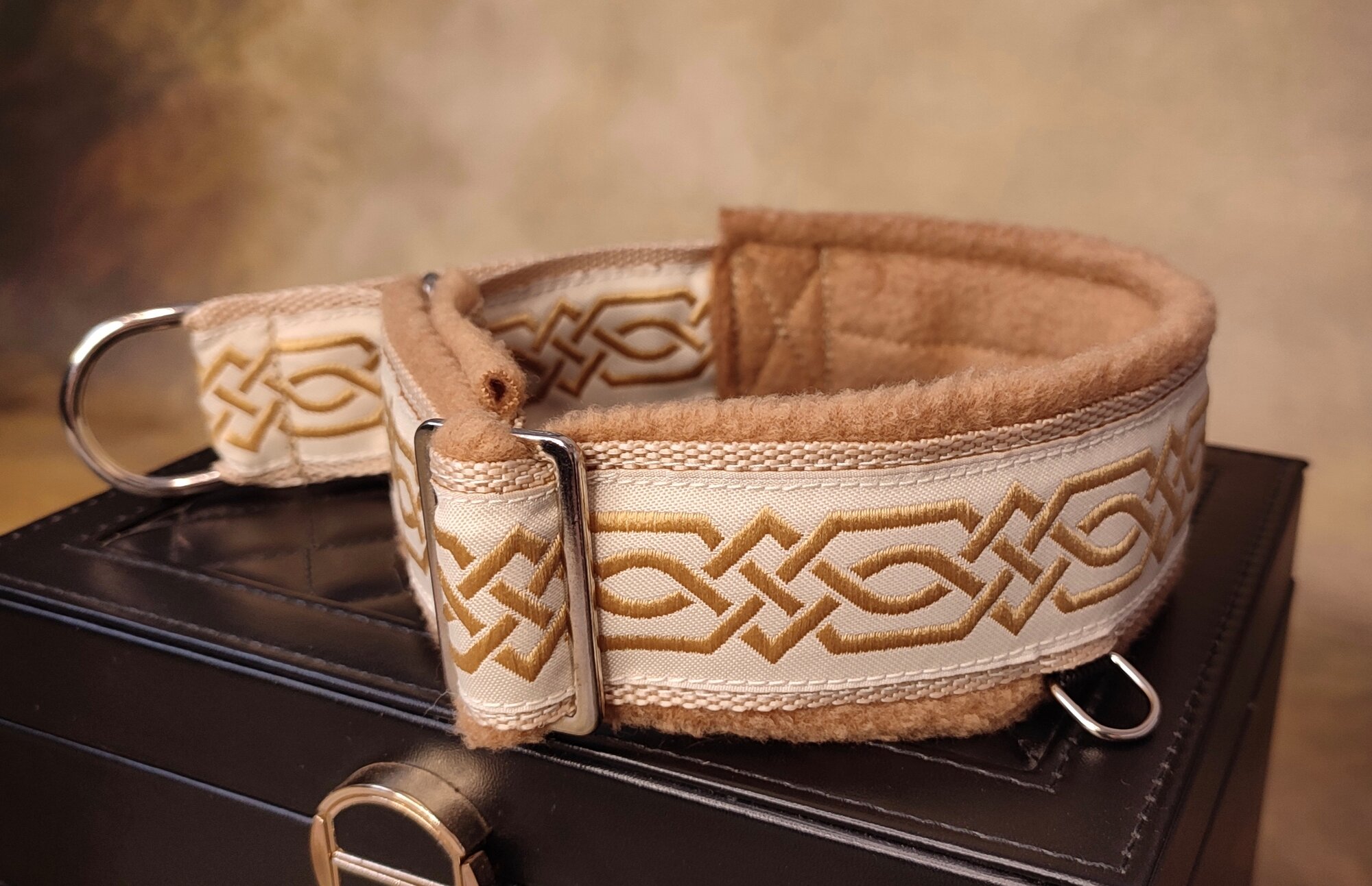 Ошейник для борзых собак, полуудавка "Мартингейл" ручной работы, 4см размер XS+ (шея до 36см)