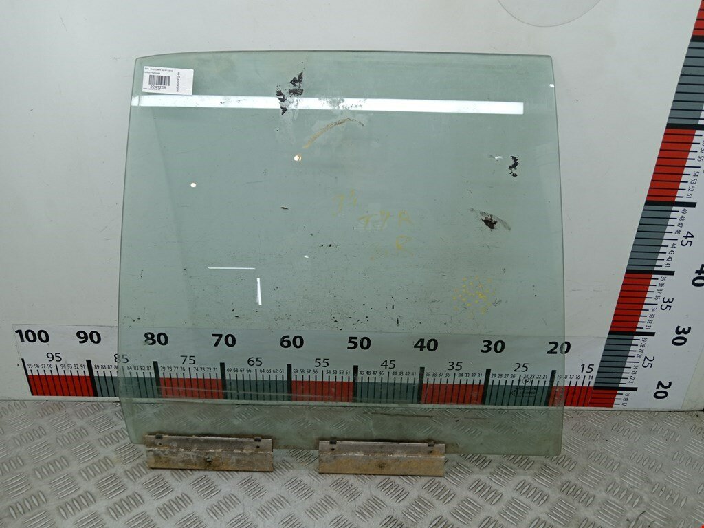 Стекло двери задней правой BMW 5-Series (E34) 51341944088 арт. 2241258