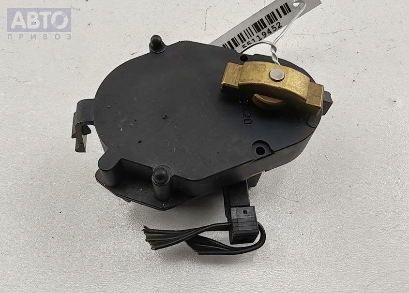 Моторчик заслонки отопителя BMW 5 E39 (1995-2003)