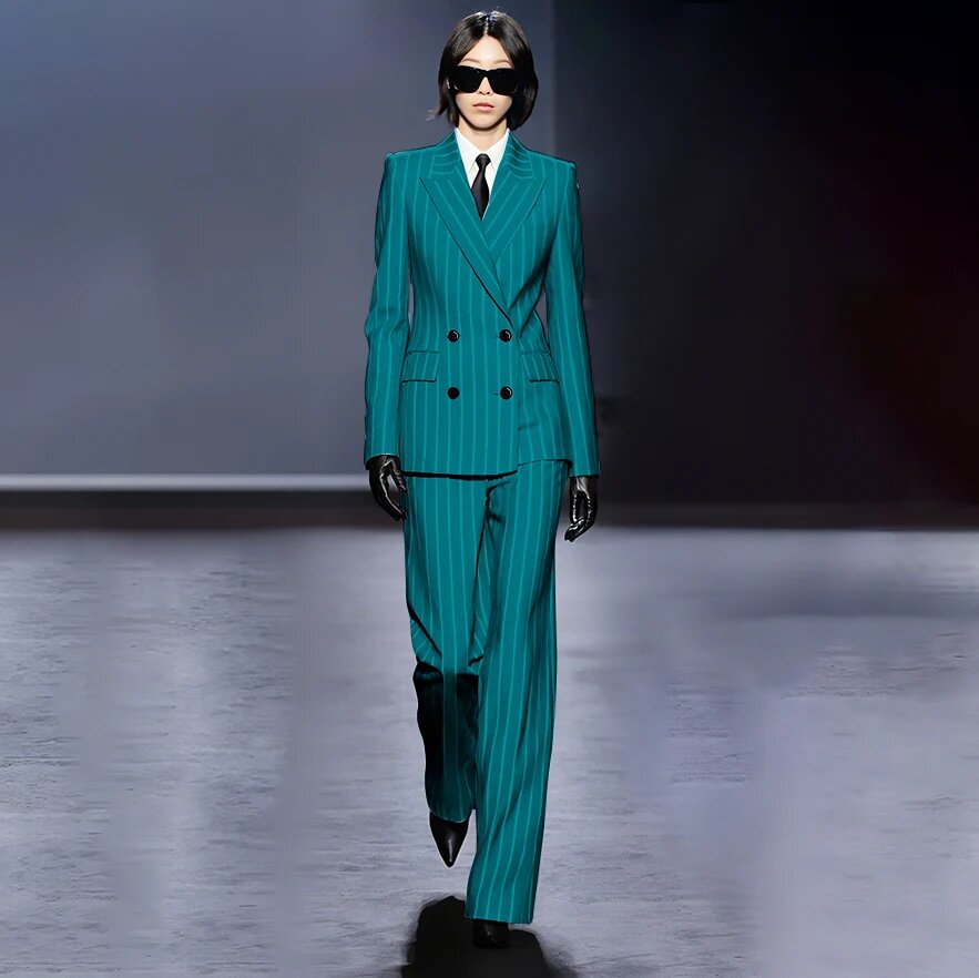 Костюм классический