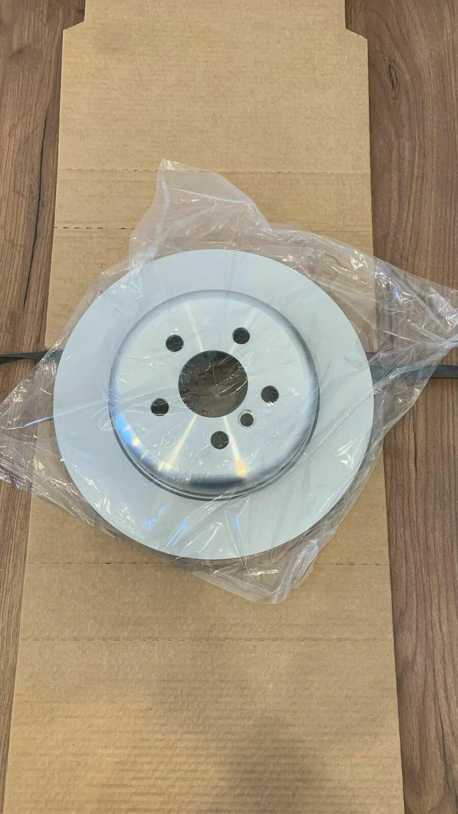 Диск тормозной задний правый BMW 34216882246 5 серия G30, G31; X3 G01; X4 G02, 3 серия G20, G21