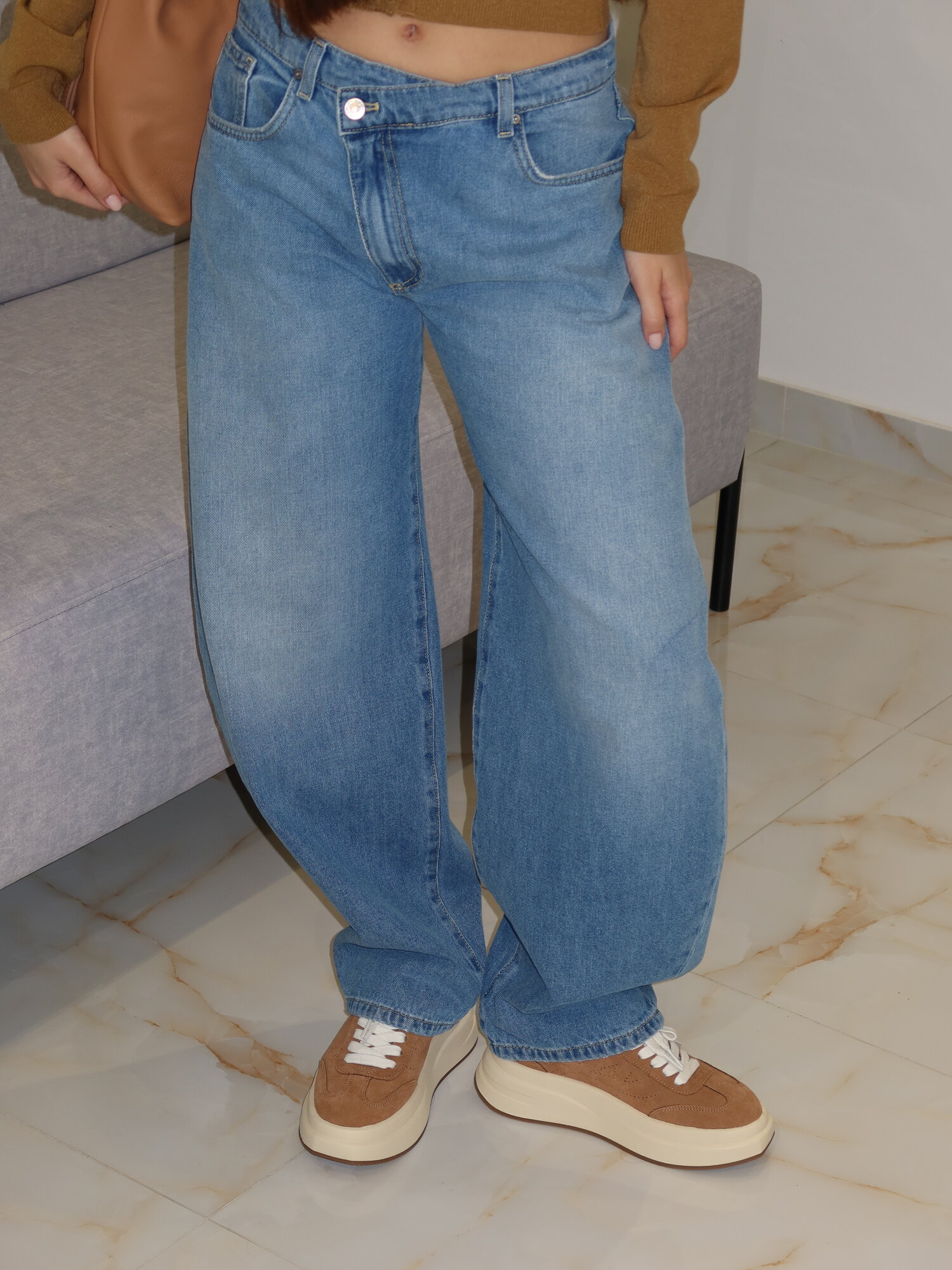 Джинсы бананы 