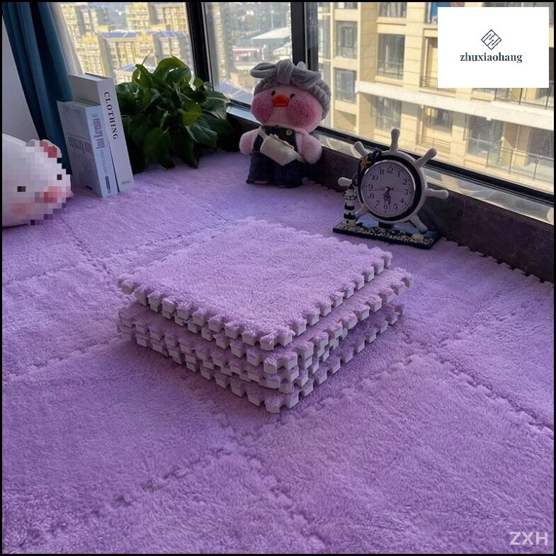 Эксклюзивный комплект из 10 модульных ковров для ползания, создающий теплую и мягкую развивающую поверхность с ворсистым плюшевым покрытием для детских игр