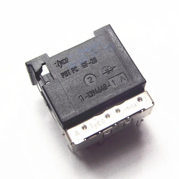 Усилитель для Audi Q7 A6 Bose, оптоволоконный усилитель, большинство приемников POF, Tyco 1-1394640-1, усилитель Bose, оптоволоконный усилитель, Большинство приемных разъемов