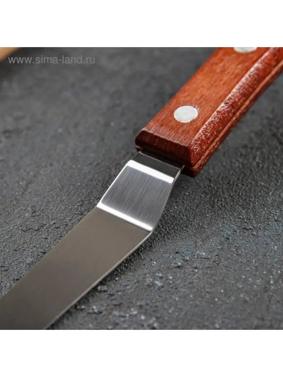 Кондитерская палетка с деревянной ручкой