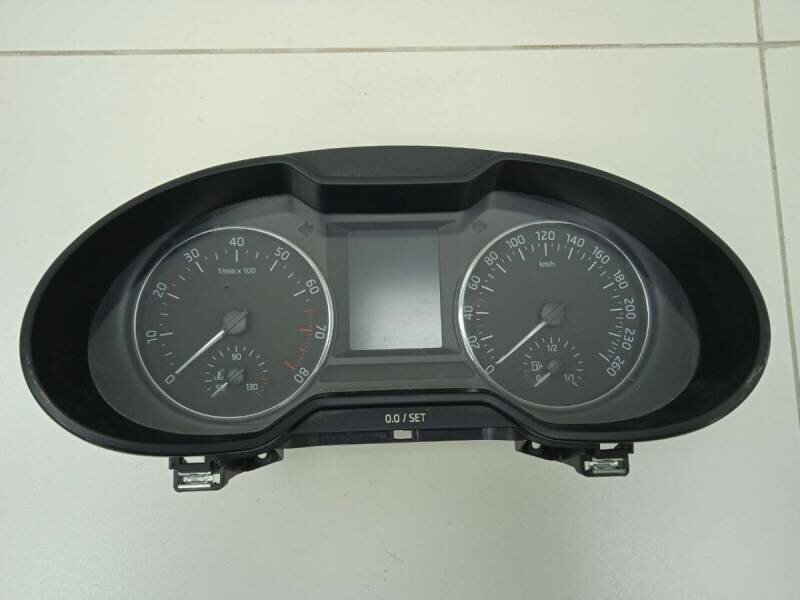 Панель приборов Skoda Octavia A7 2013