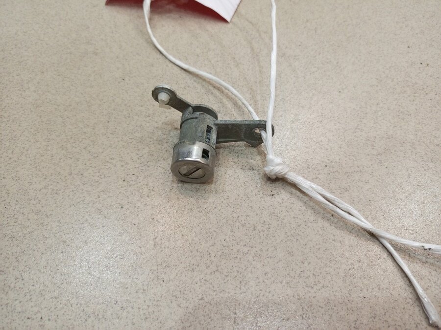 Личинка замка двери от Chevrolet Lacetti J200 2003-2013