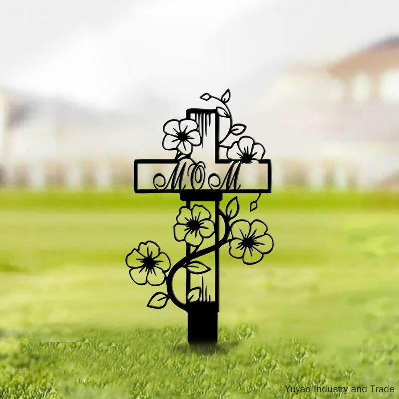 Металлический крест для могилы черный прочный