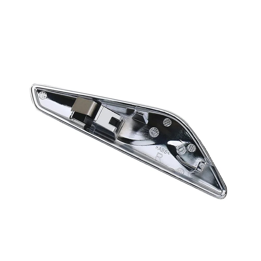 Накладка крыла BMW X3 X4 F25 F26 2015-2018, правая, 51117338