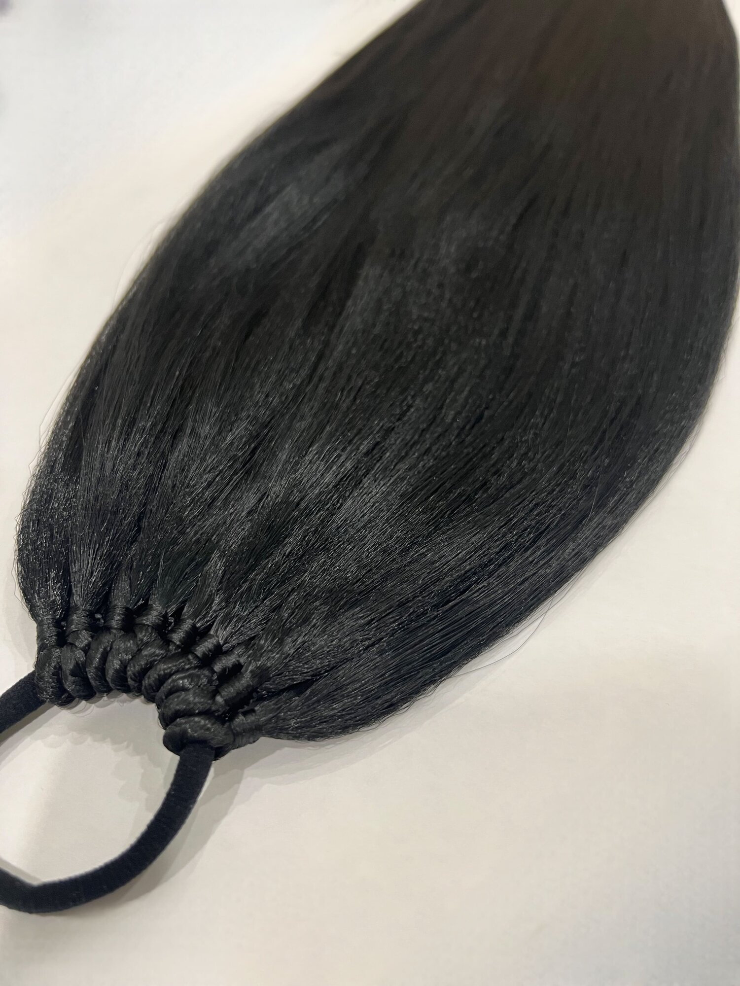 Хвост черный на резинке искусственные волосы термостойкие шиньон, 65 см, 130 гр BRAID_ART PROJECT