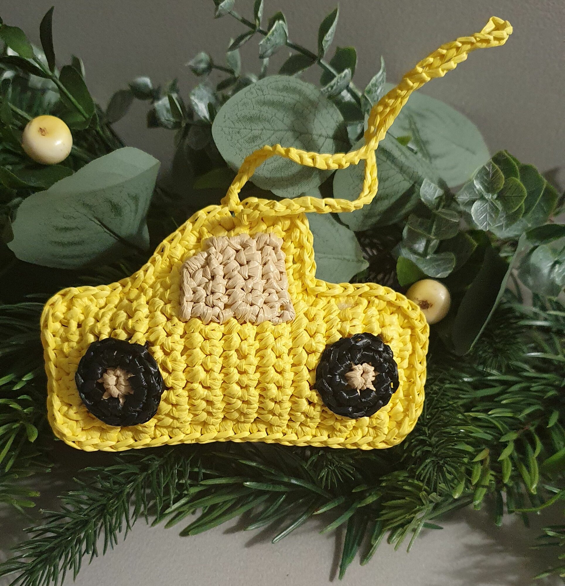 Ёлочная игрушка "Машинка". Ручная работа. Новый Год 2026