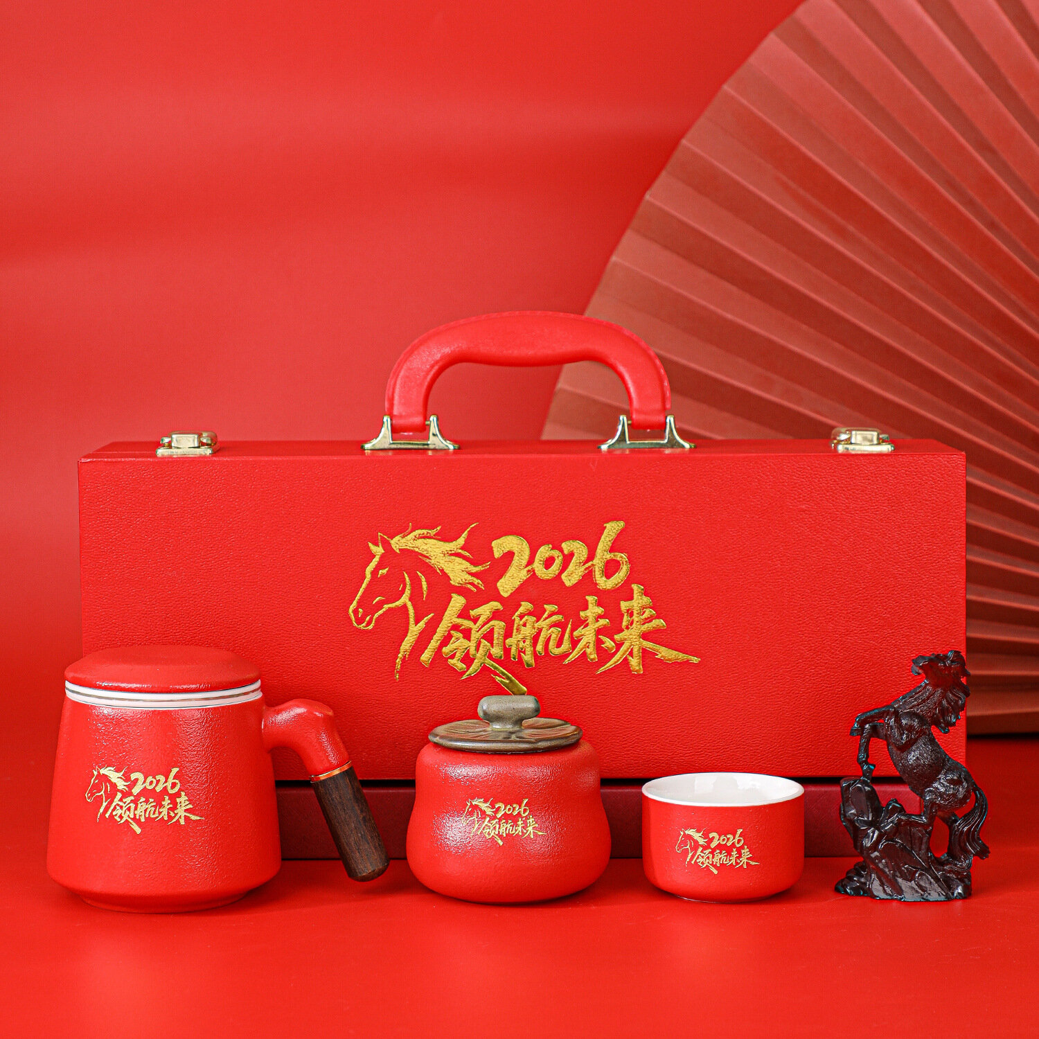 2026 Год Коня Красный Креативный Чайный Набор Подарок на Годовую Встречу Компании для Клиентов Культурный и Креативный Подарок Новогодний Сувенир
