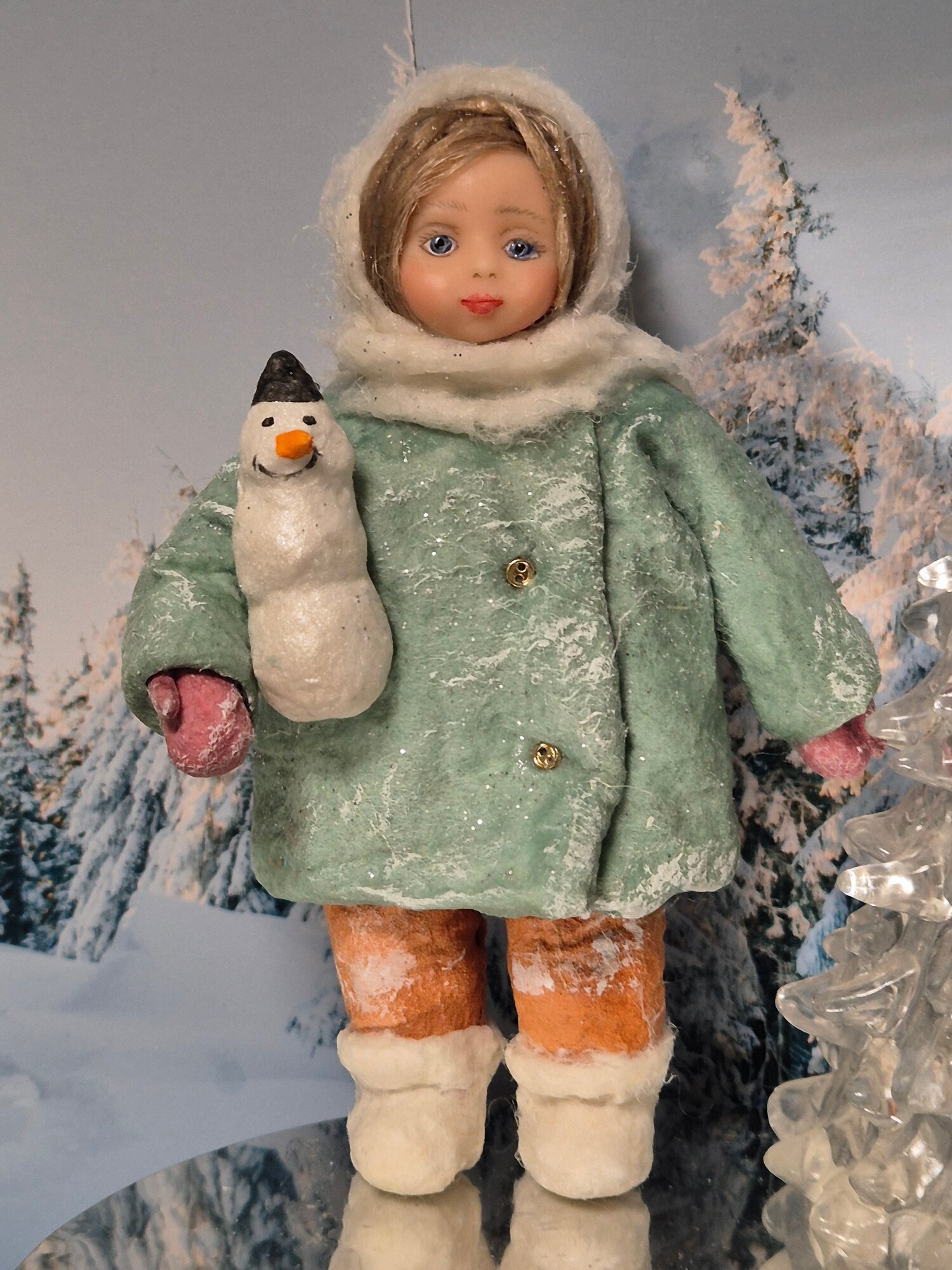 Елочная игрушка Affavatta, девочка высота 12 см, ручная работа