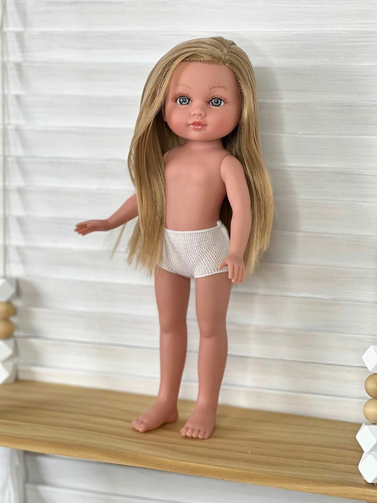 Кукла Manolo Dolls виниловая Sofia 32 см без одежды