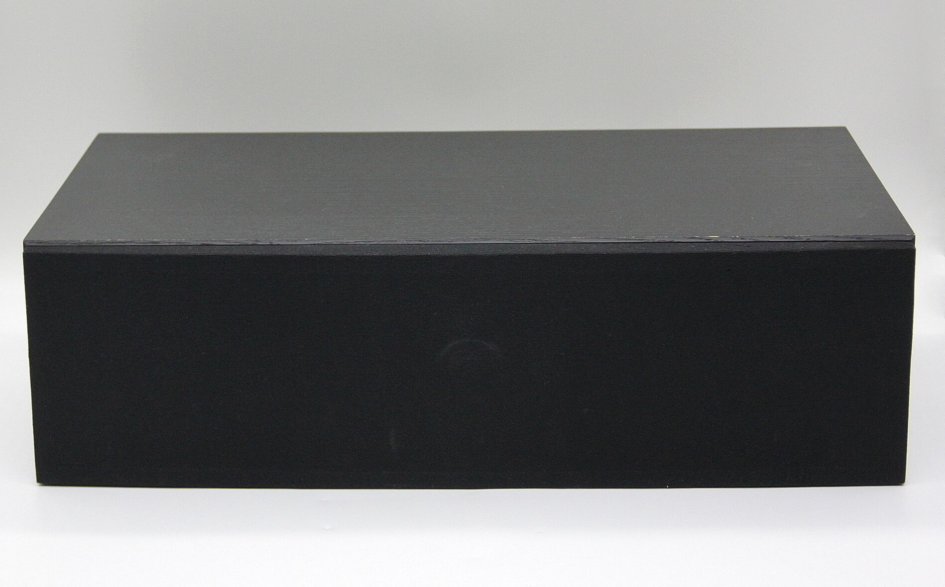 Центральный канал Dynaudio Center