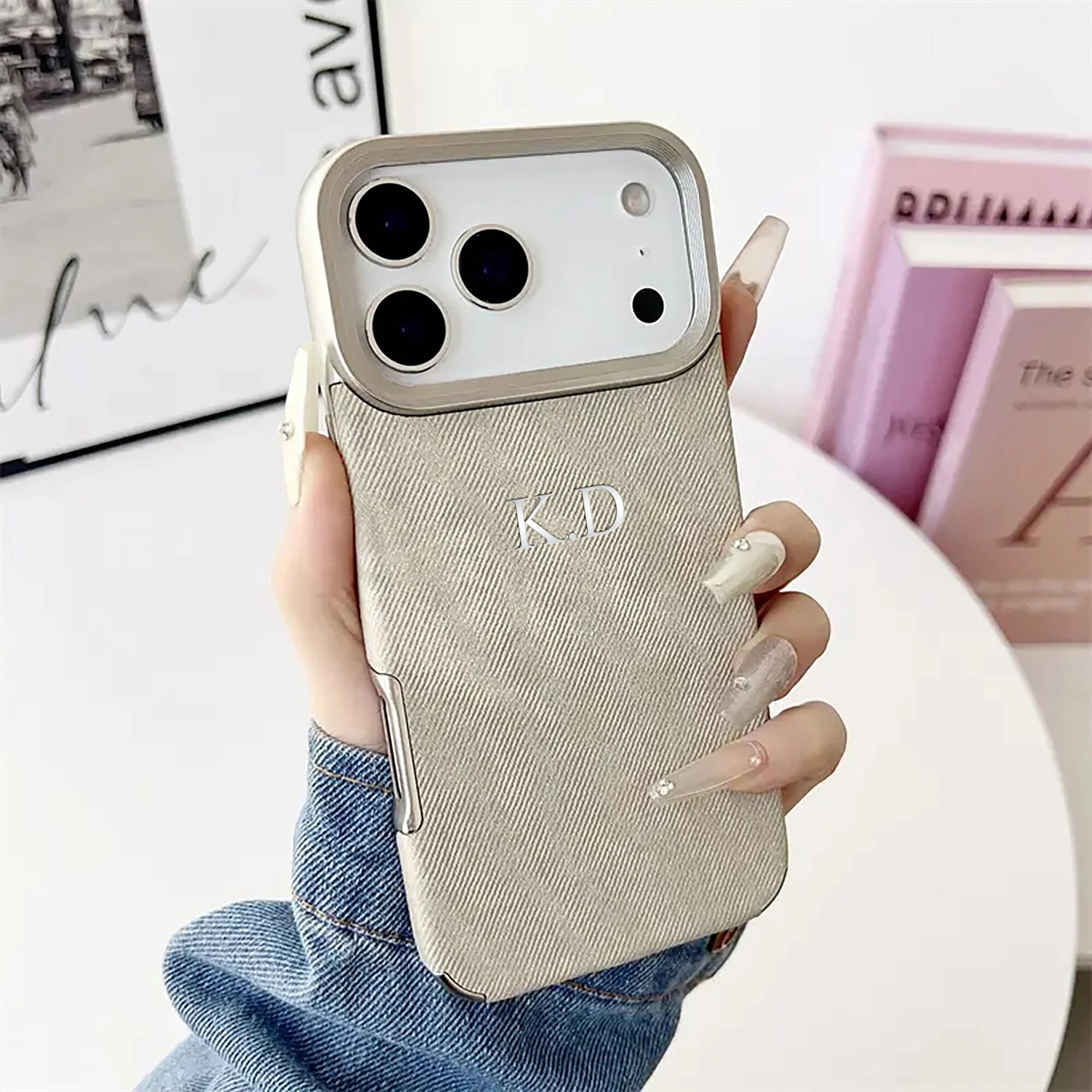 Персонализированный чехол для телефона с джинсовым узором из искусственной кожи с тиснением из горячей фольги для iPhone 17, 16, 15, 14, 13 Pro Max Air Light gray, For iPhone 17 ProMax