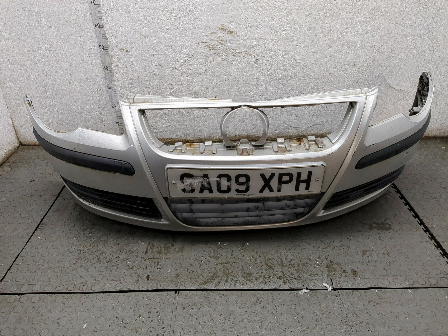 Бампер передний Volkswagen Polo Б/У