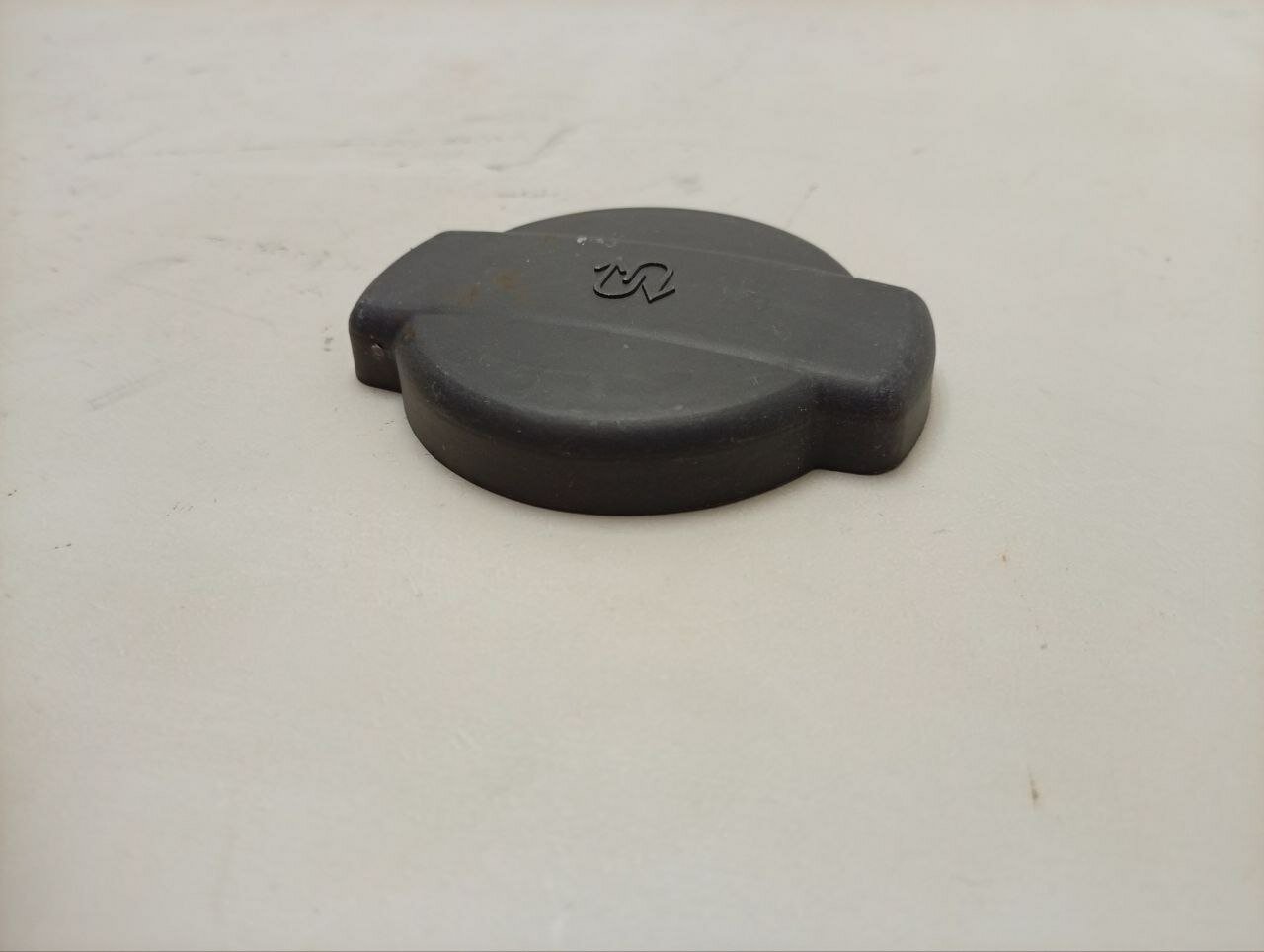 ESL98330 ктп2 Крышка бачка для соли посудомоечной машины Electrolux 1119192100 б/у