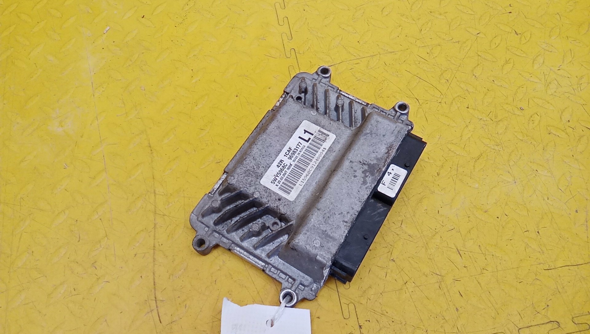 Блок управления двигателем Aveo (T250) Chevrolet 96983177