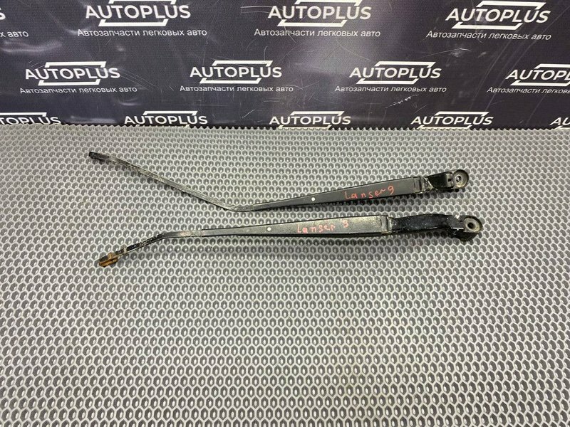 Поводки дворников Mitsubishi Lancer 2007 (4G13) Б/У с пробегом Арт. MR570432