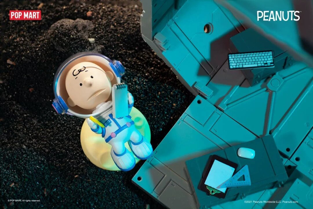 Коллекционная фигурка POPMART Снупи: Космическое приключение (слепая коробка), милый мультяшный персонаж, креативный