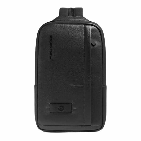 Рюкзак Piquadro Russel черный CA6764W137/N натуральная кожа