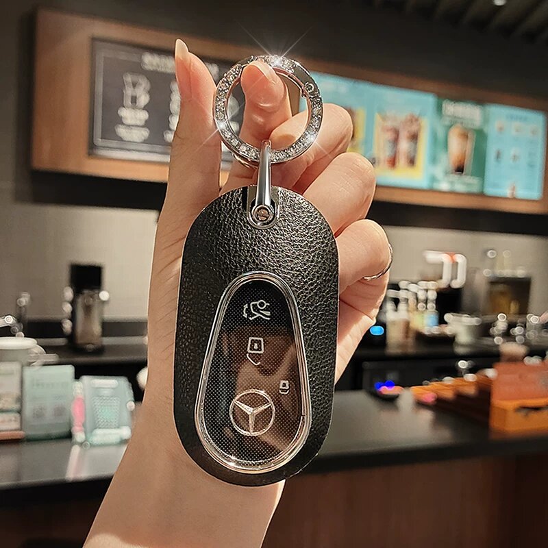 Чехол для ключей Mercedes с розеткой и кольцом в цвете Галун Блэк для моделей E300L