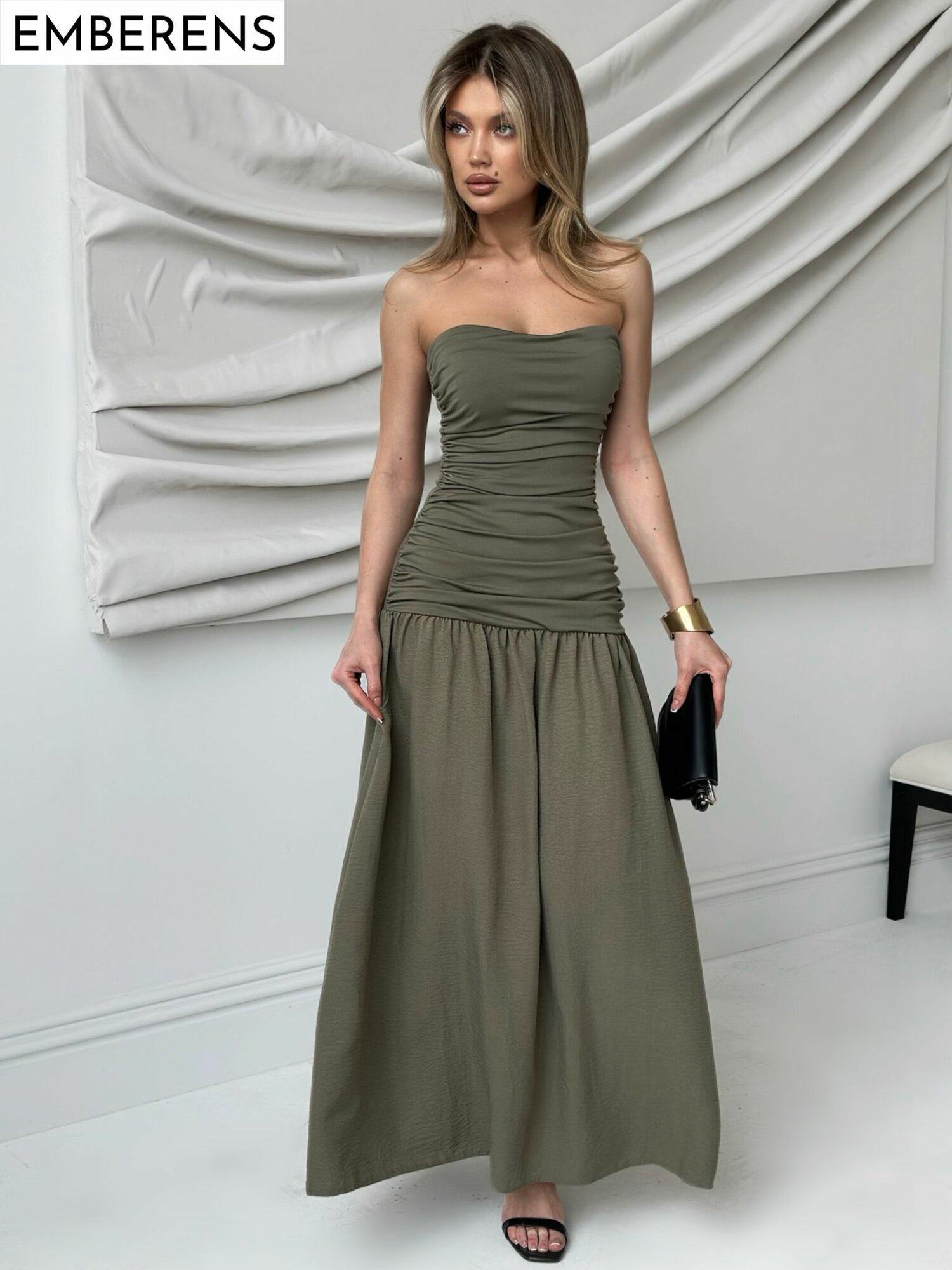 Платье Осень-зима 2025