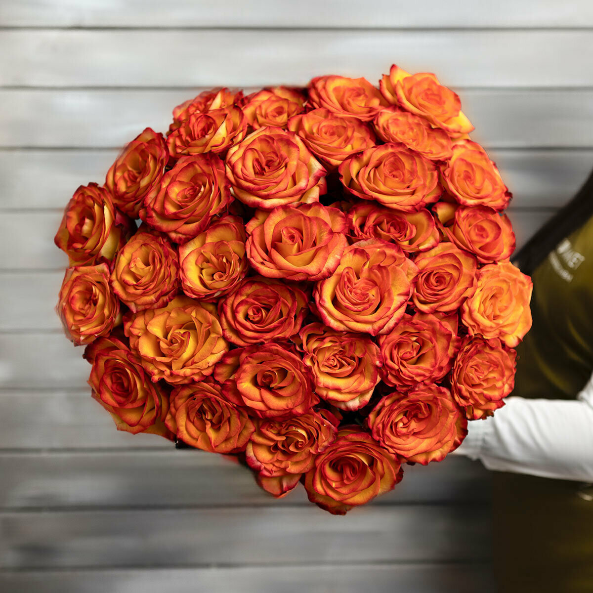Монобукет Букет Маркет "Оранжевые розы", Эквадор, 33 розы, высота 50см