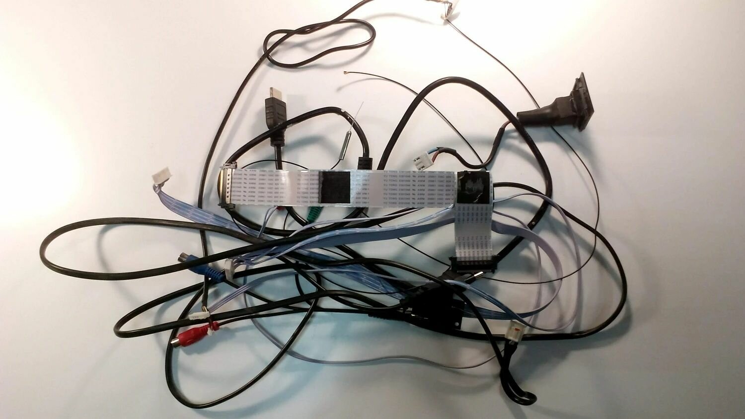 LVDS YU TONG E301048 AWM 20861 105C 60V VW-1 + WI-FI кабель + Комплект межплатных шлейфов + AV кабель + Кабель питания для Le50K6500U Lcd Телевизор Haier Шлейф арт. 8206