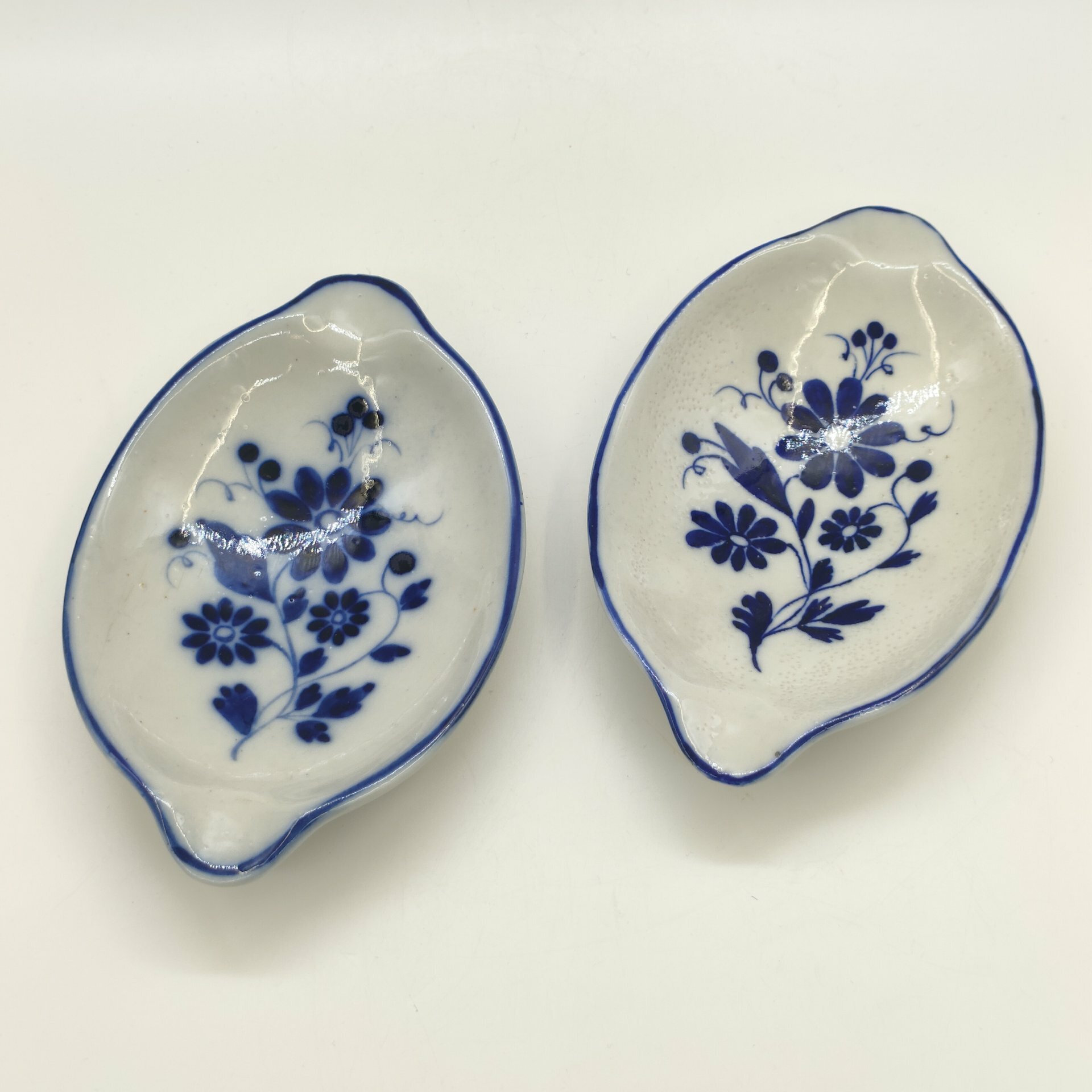 Набор из 2-х лимонниц с цветочным декором, фарфор, роспись